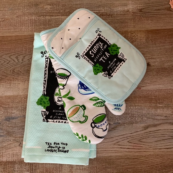 kate spade | Kitchen | Nwt Kate Spade 3piece Kitchen Set | Poshmark